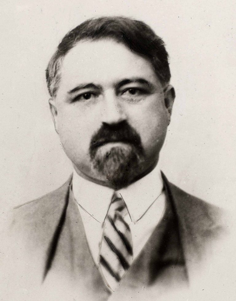 Julius Hirsch - CBS 100